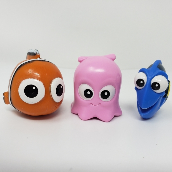 Toys | Disney Finding Nemo Dory Pearl Toy Figures | Poshmark